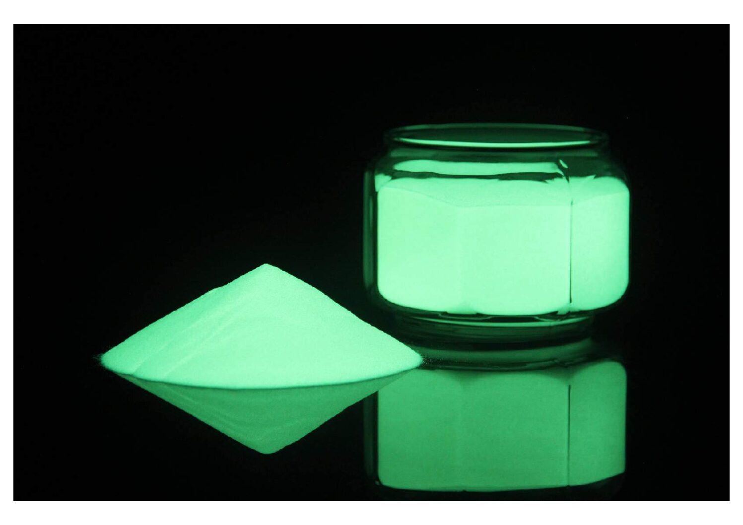 New Glow In The Dark Powder